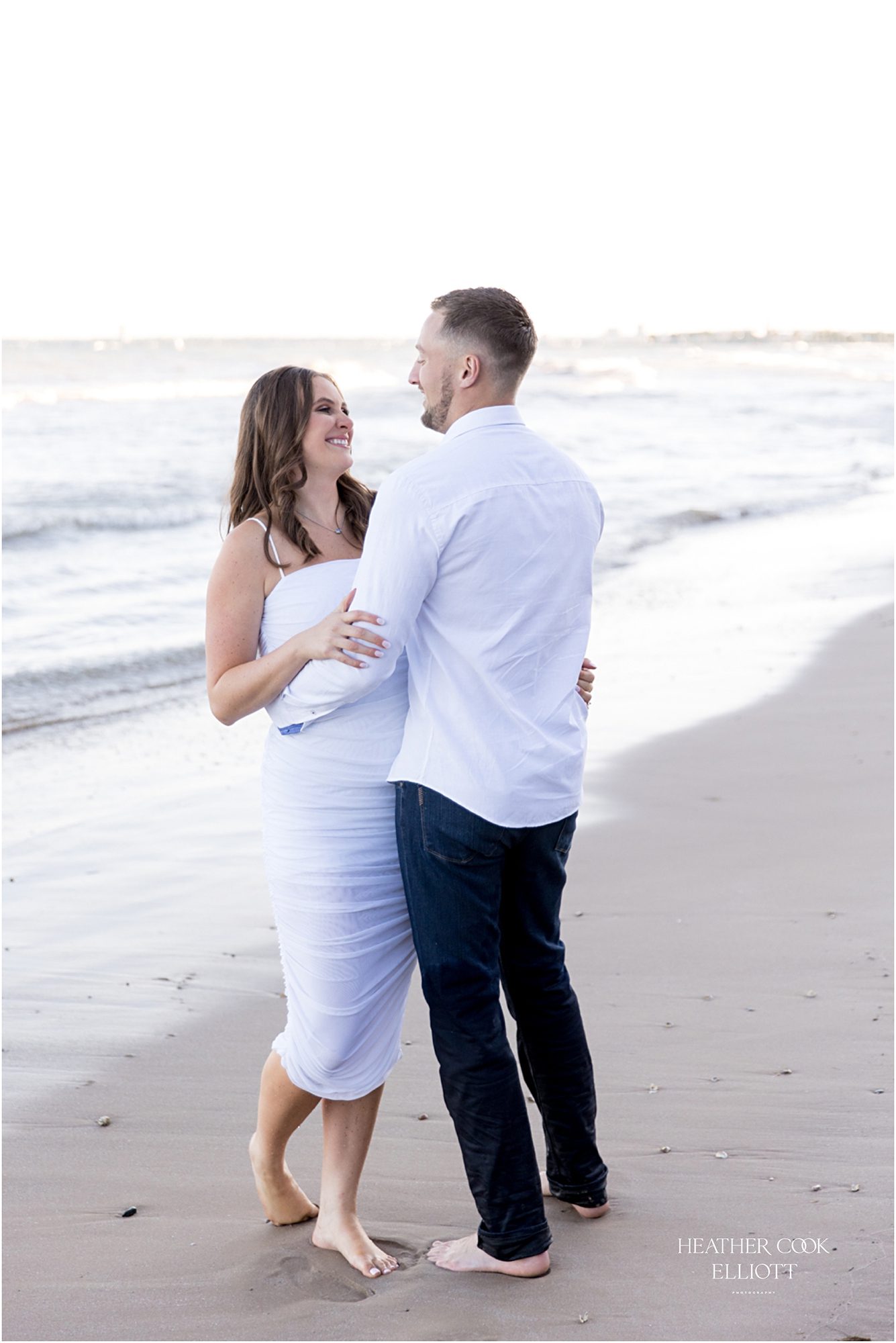 Brenna & Steven | Milwaukee Lake Park Engagement » Heather Cook Elliott ...